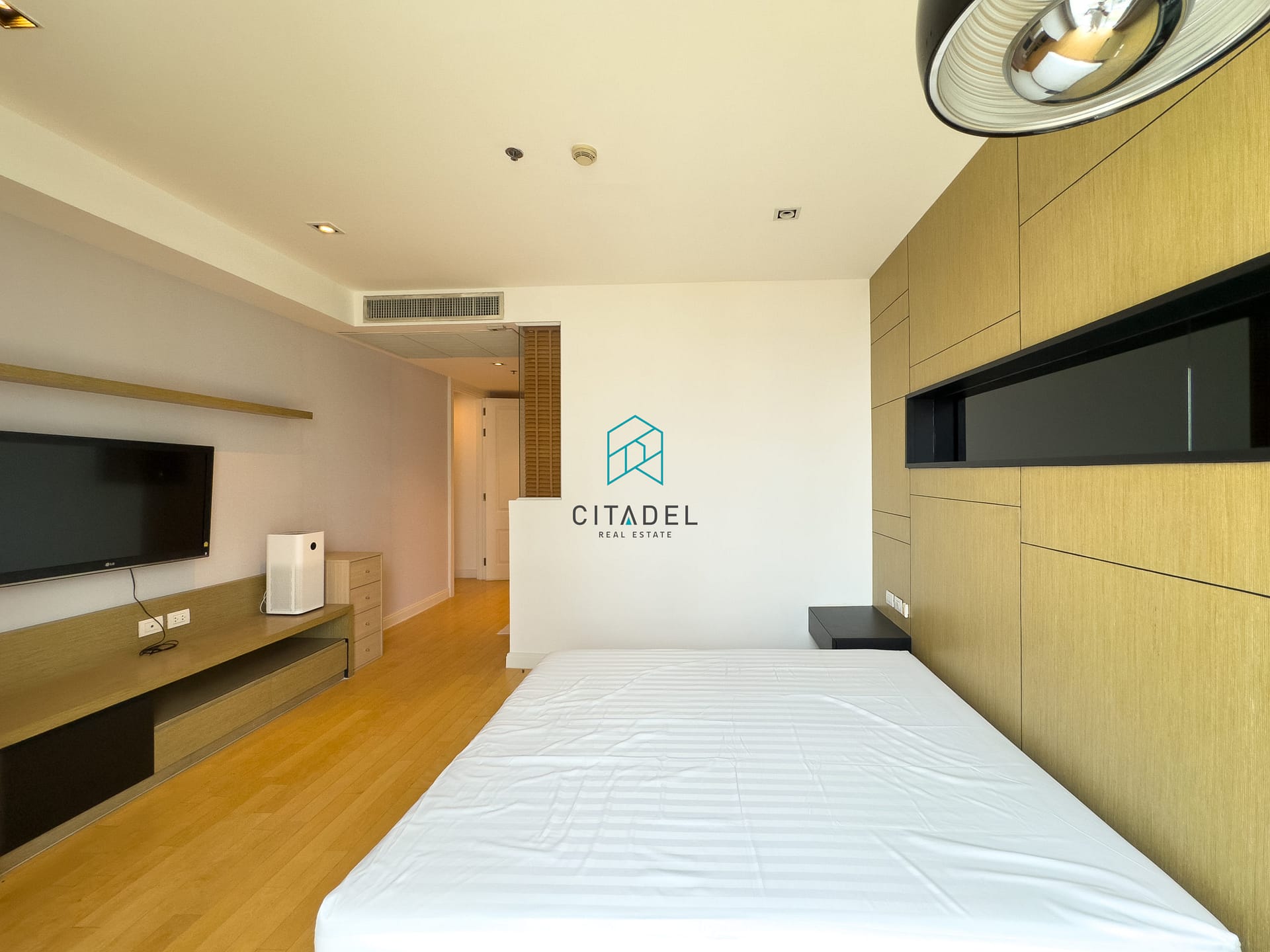 Athenee Residence, Elegant 2 Beds Condo for Rent - Citadel