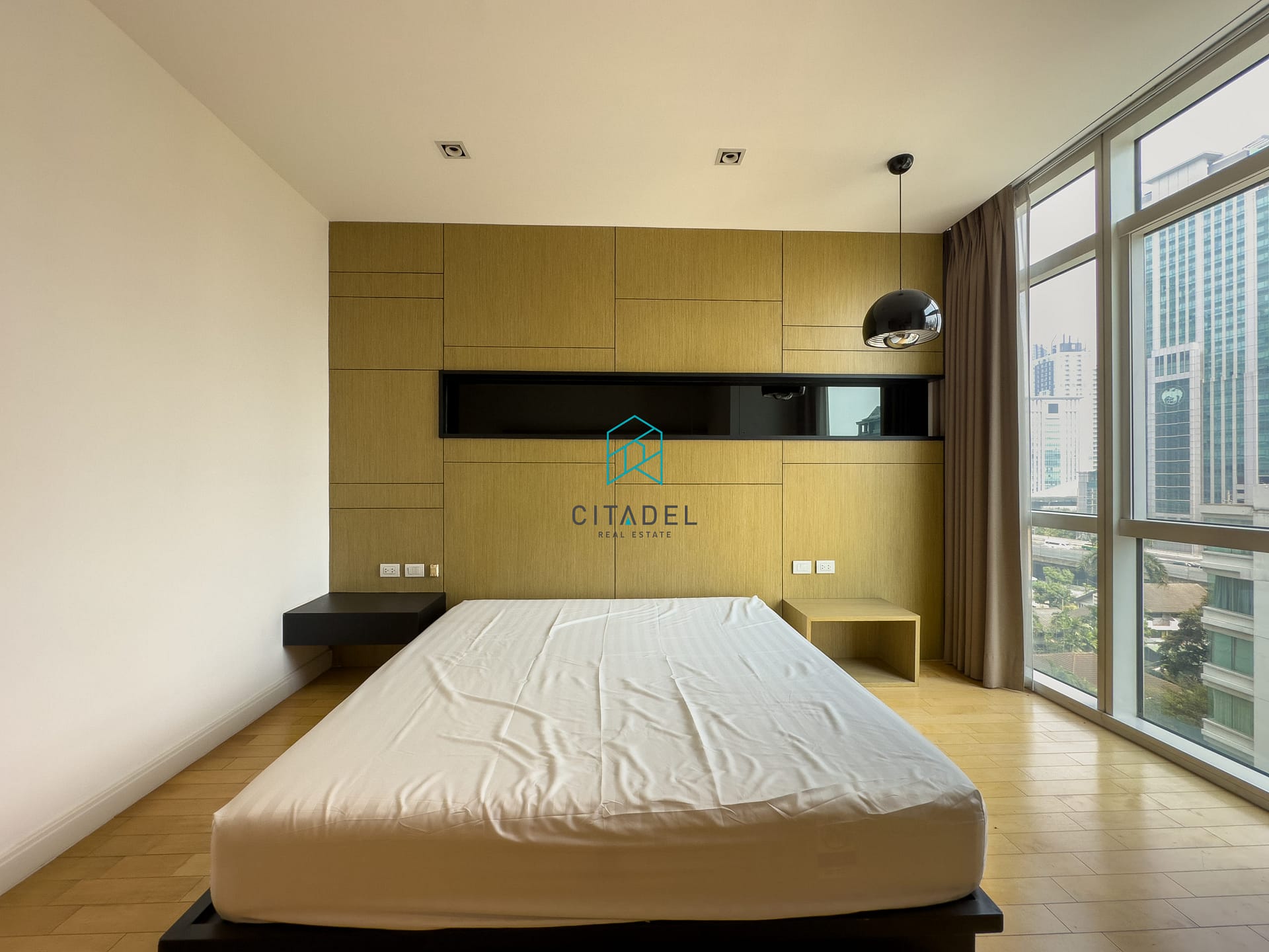 Athenee Residence, Elegant 2 Beds Condo for Rent - Citadel